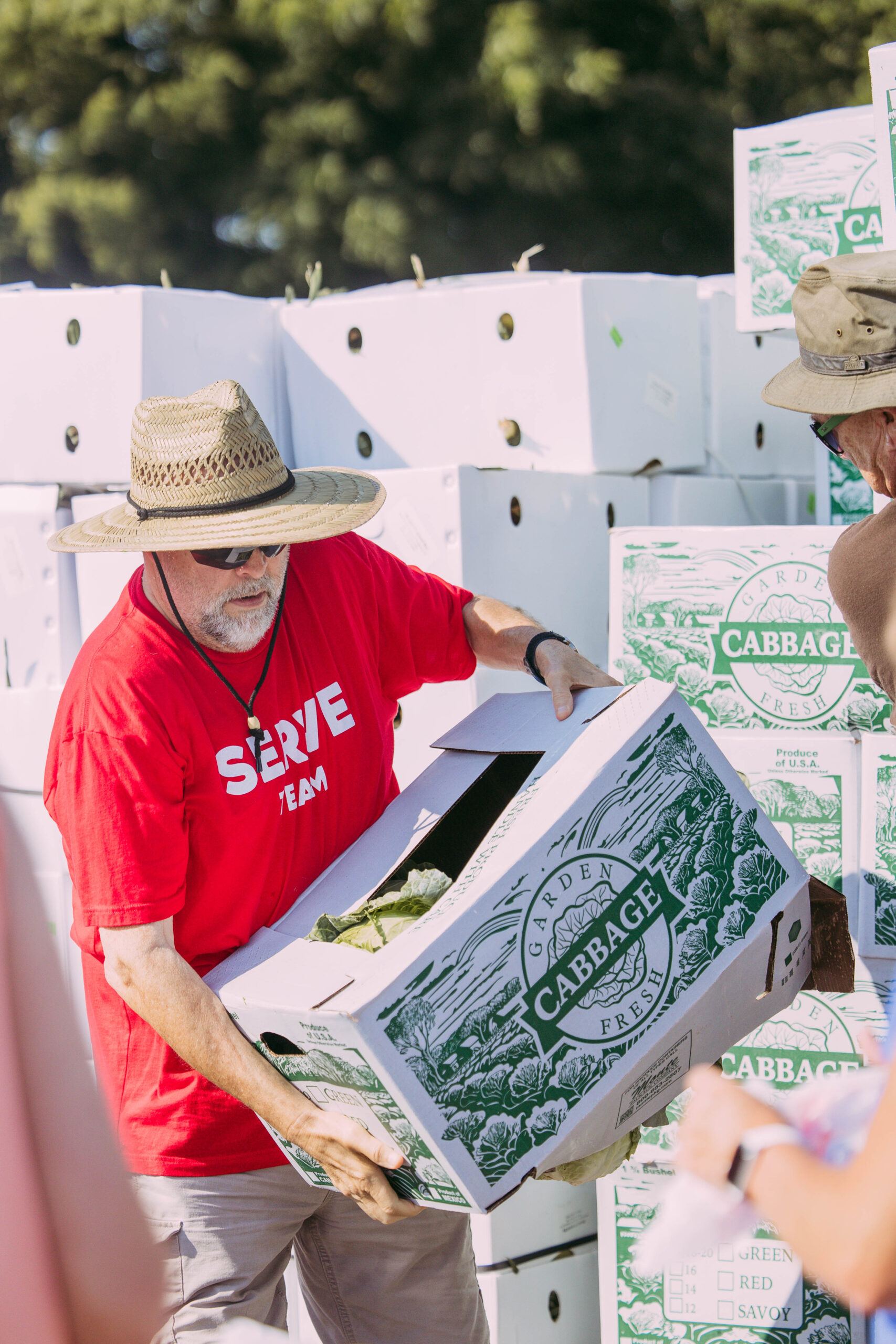 Clarksville Feeds The World – Together, we can feed the world.